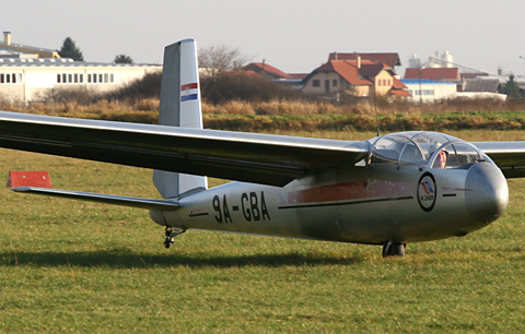 Photo Dossier – Let Blaniks at Lučko – Achtung, Skyhawk!
